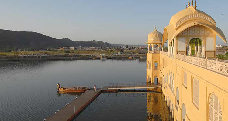 Jal Mahal Jaipur, India (Entry Fee, Timings, History, Built by, Images ...